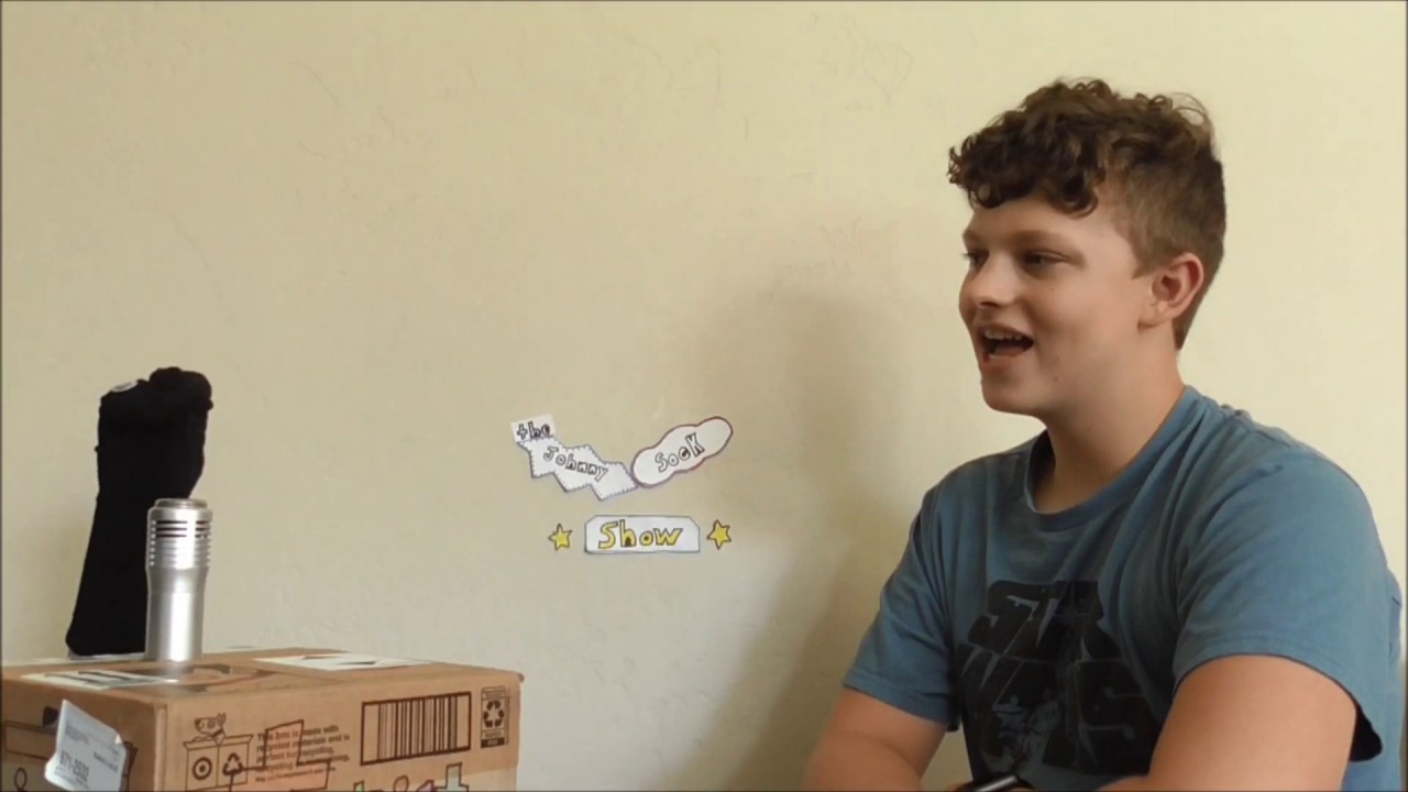 Johnny Puppet Show - Ep. 2 - YouTube