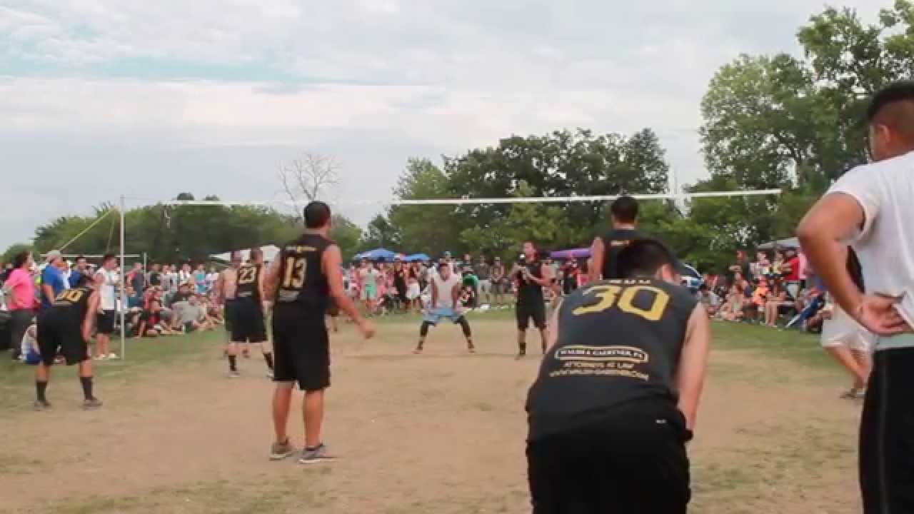 Hmong Volleyball Green Bay Labor Day 2015 - YouTube