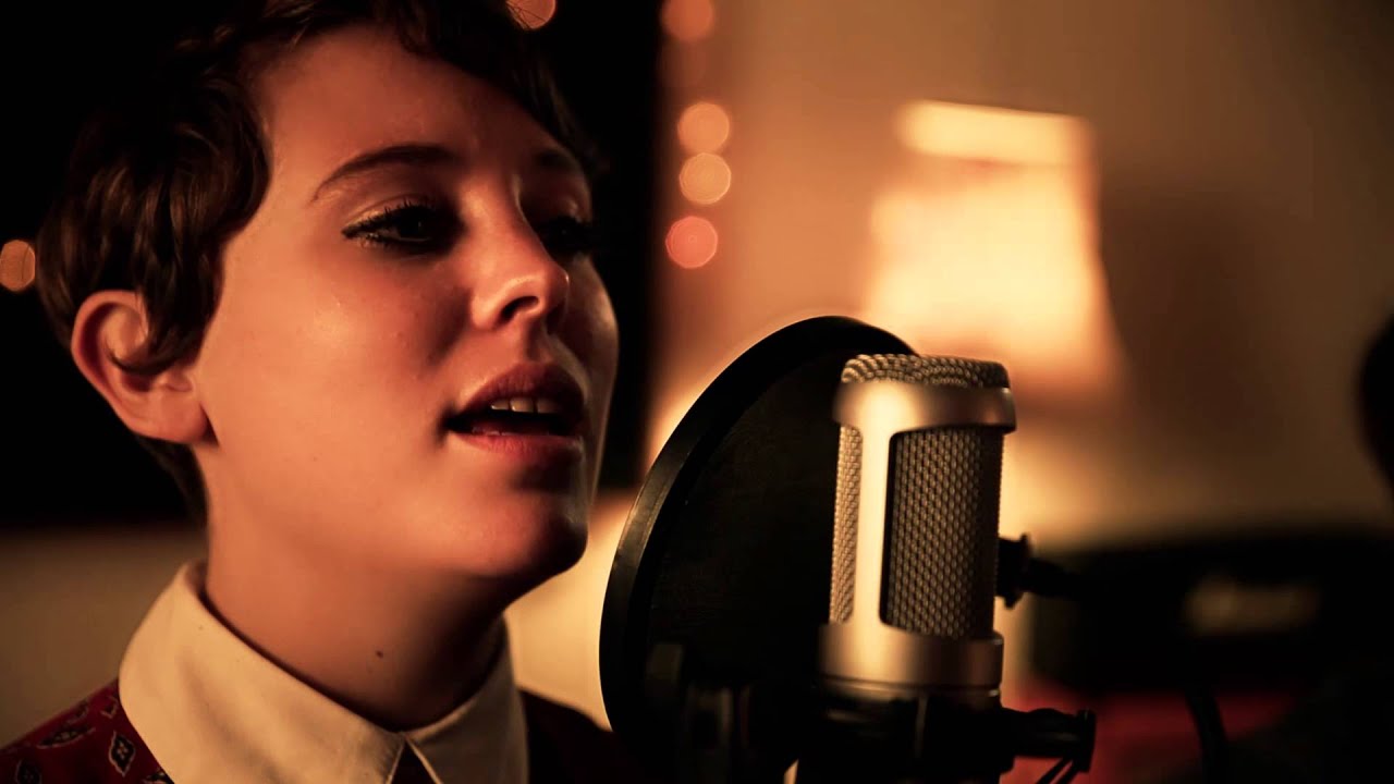 Lucas & King - Black and White Cat (Live) - YouTube