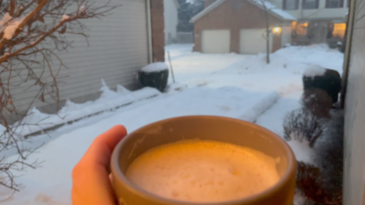 VOLG Snow and Cooking - YouTube