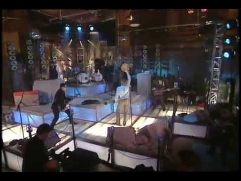 1997 MTV GameWorks Premiere Party - YouTube