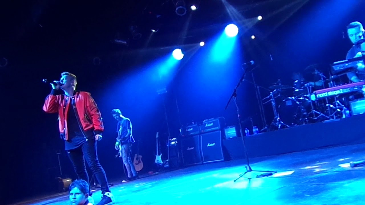 Falling Down - Nick Carter - YouTube