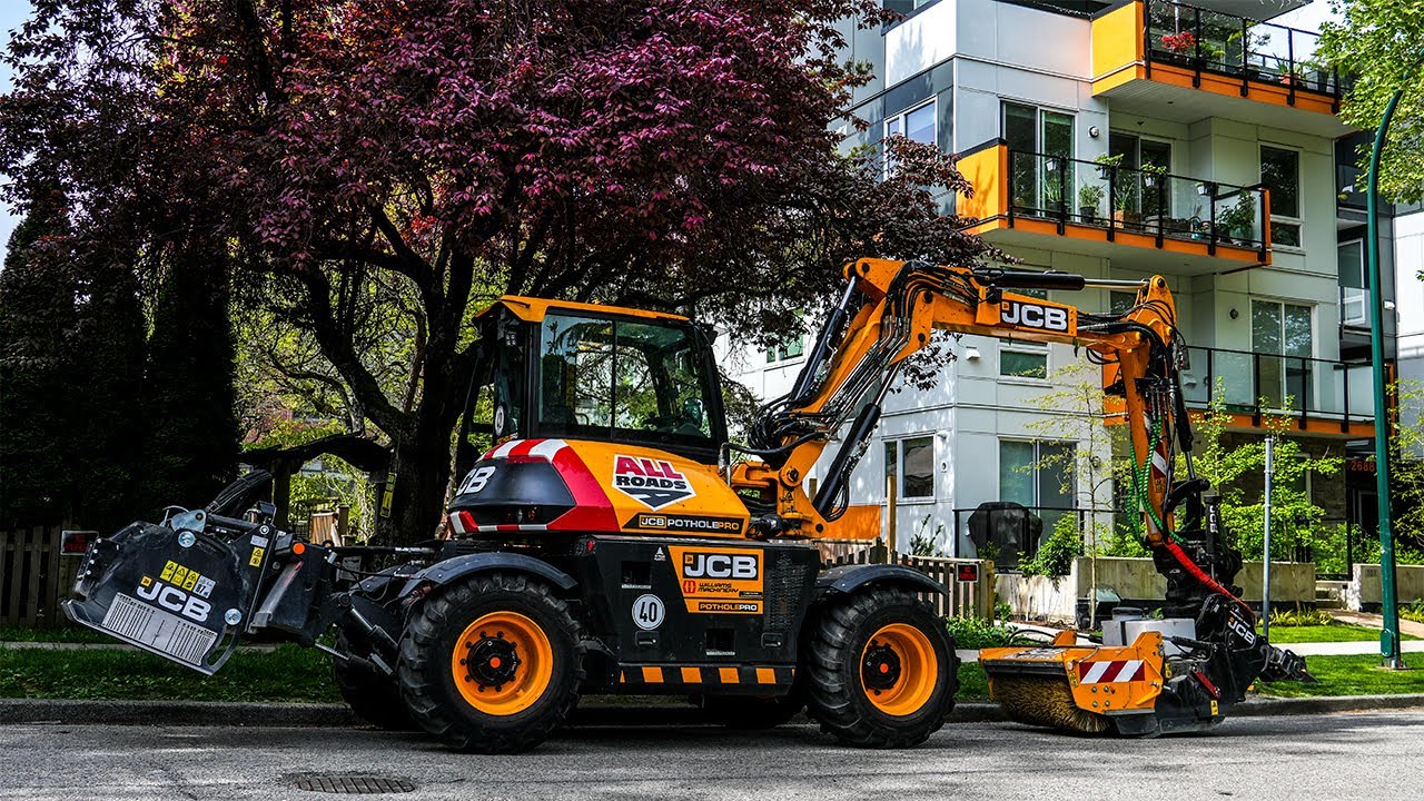 JCB Pothole Pro Review: After 730 Asphalt Patches in 48 Days, Here's ...