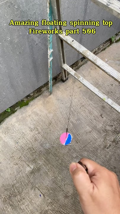 Kembang api roda gila merah biru #shorts #youtubeshorts #viralvideo #amazing #fireworks - YouTube