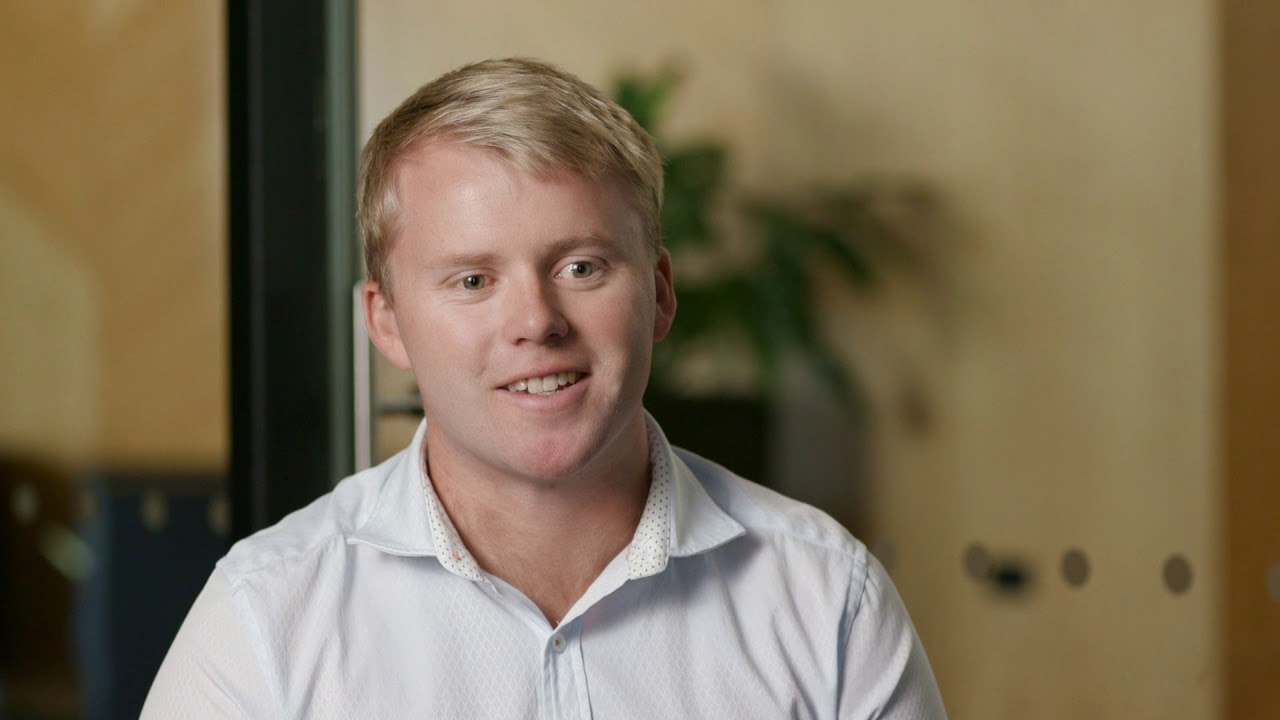 Holmes Grown - Gareth Morris - YouTube