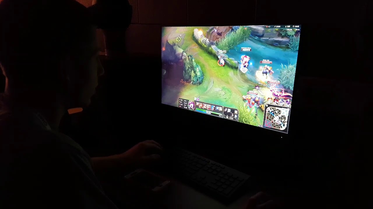 Shawsheen Tech Rams eSports team - YouTube