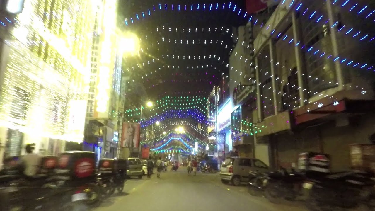 Driving in Delhi at Night (Diwali Decorations) - India 2017 - YouTube