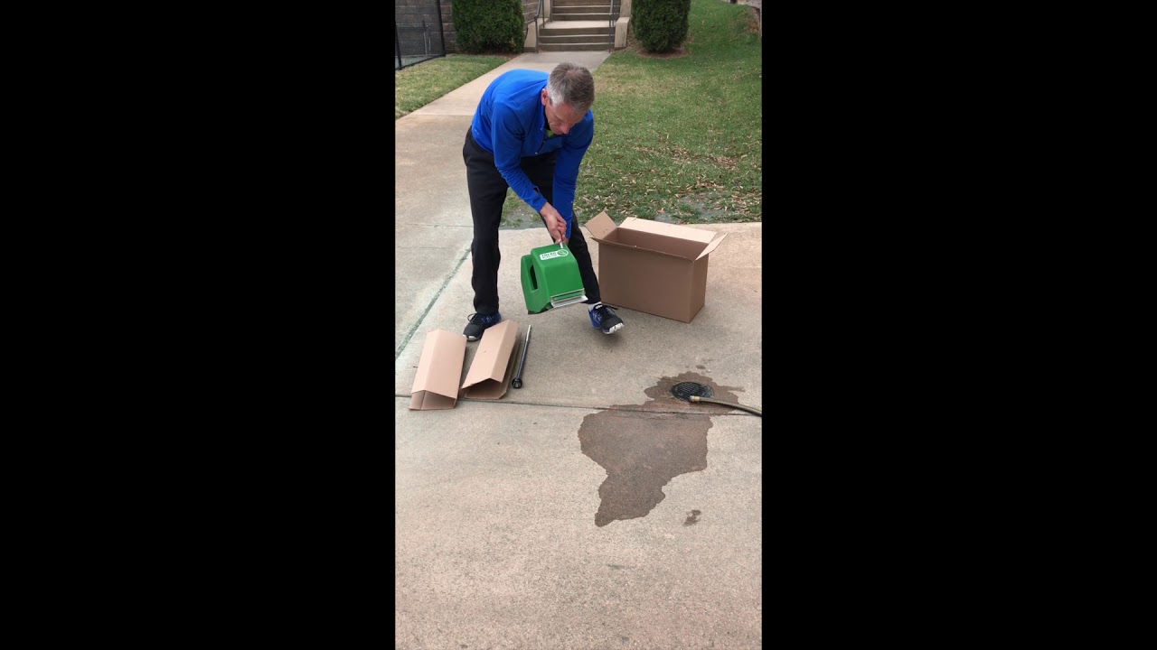 Tread Blaster Shoe Cleaner - YouTube