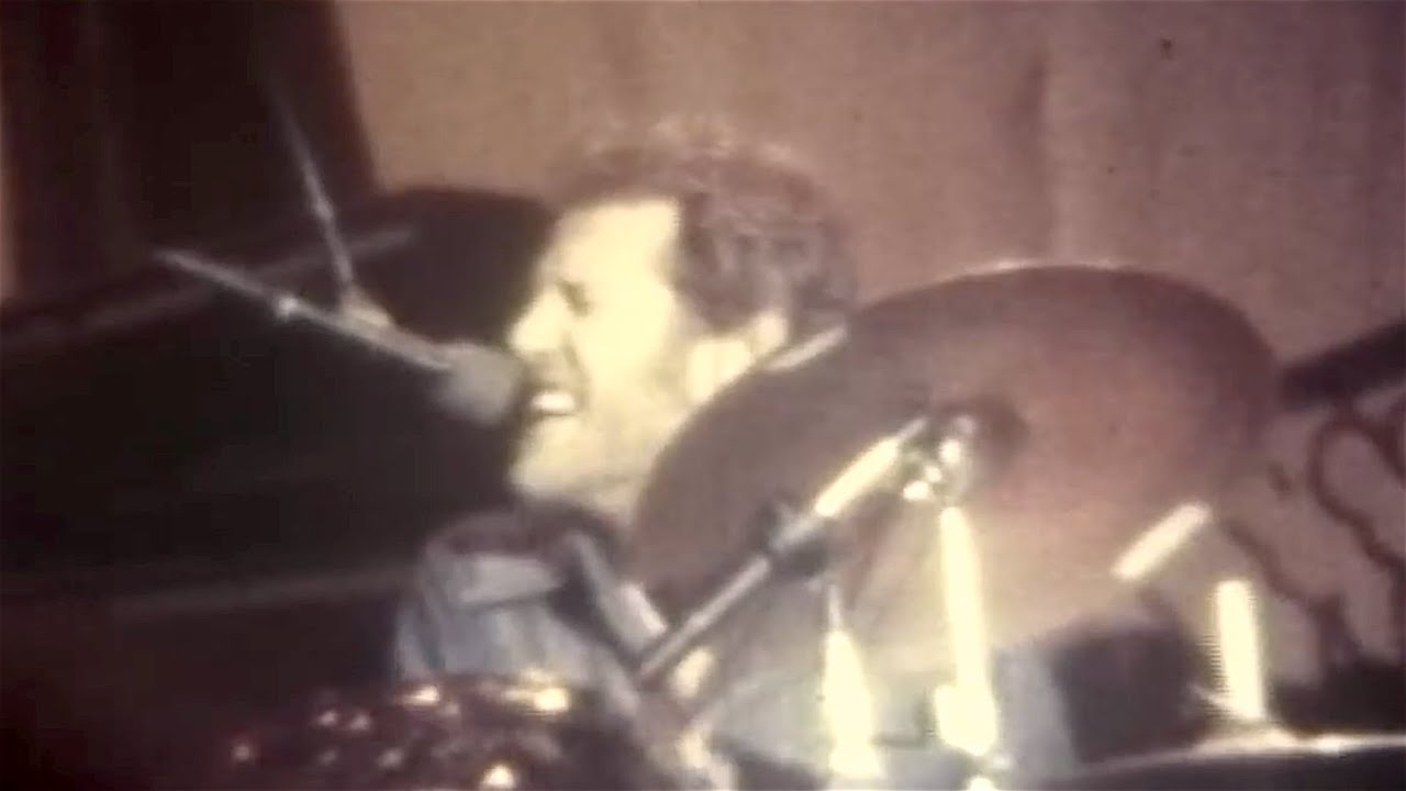 Audience Footage of The Last Waltz (The Band, Neil Young, and Bob Dylan ...