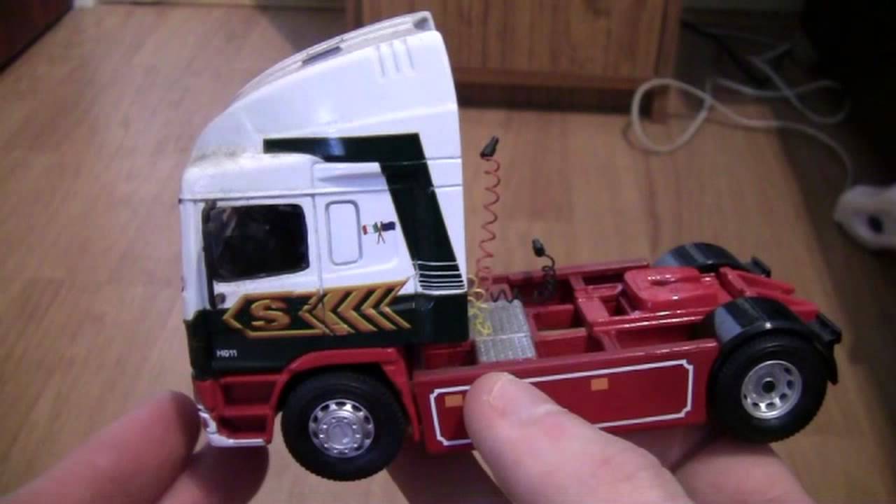Opening The Corgi ERF EC11 Cab With Curtainside Trailer In Eddie ...