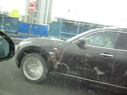 Infiniti FX45 vs Infiniti FX35 (new) - YouTube
