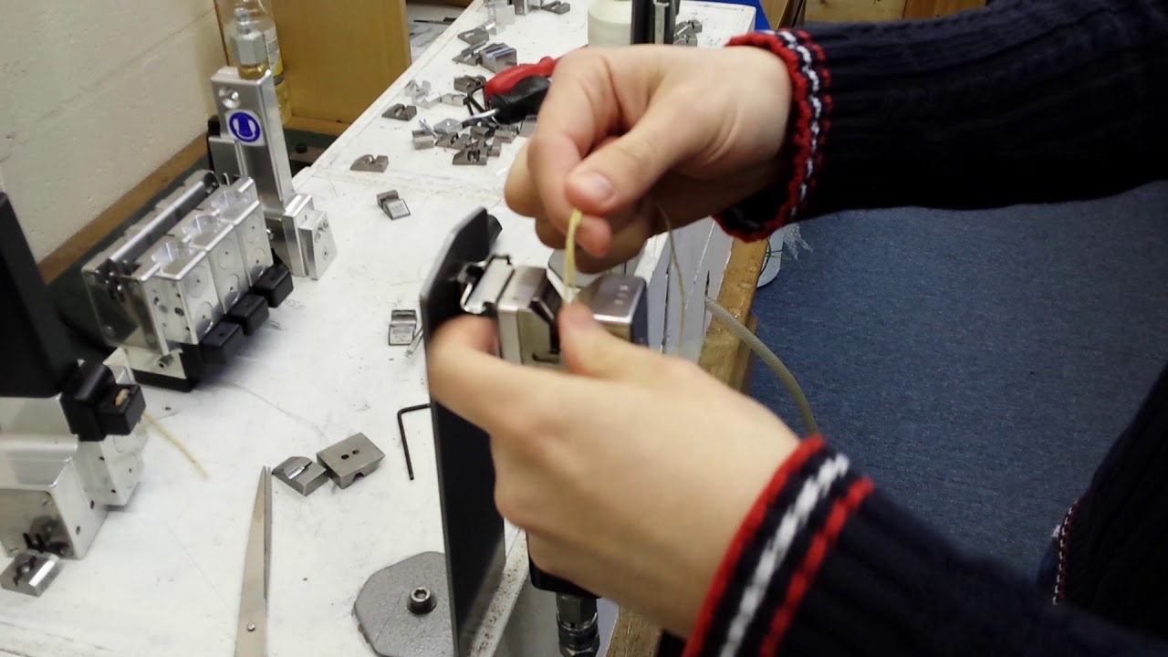 Spun Aramid Splice Demonstration using Airbond Model 105 - YouTube