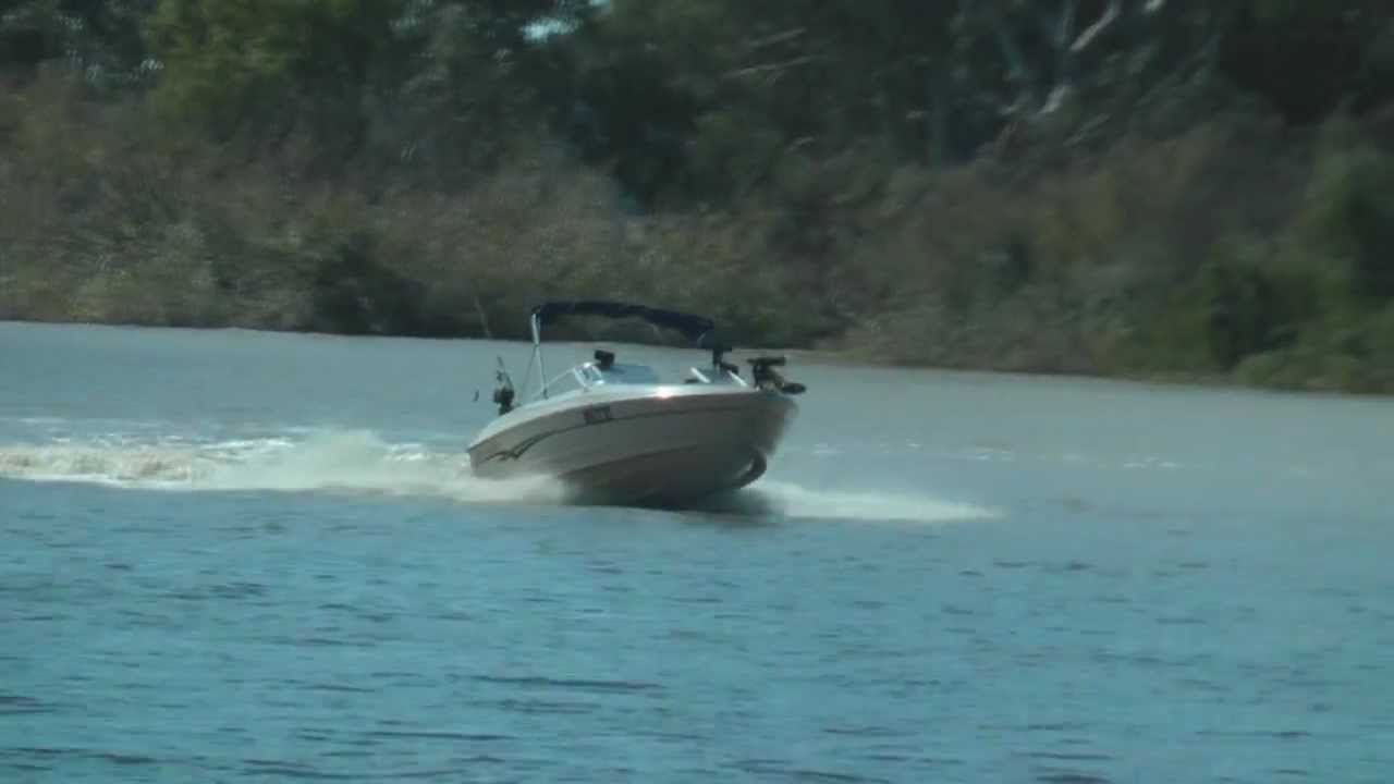 2002 Larson Ski-Fish Boat.wmv - YouTube
