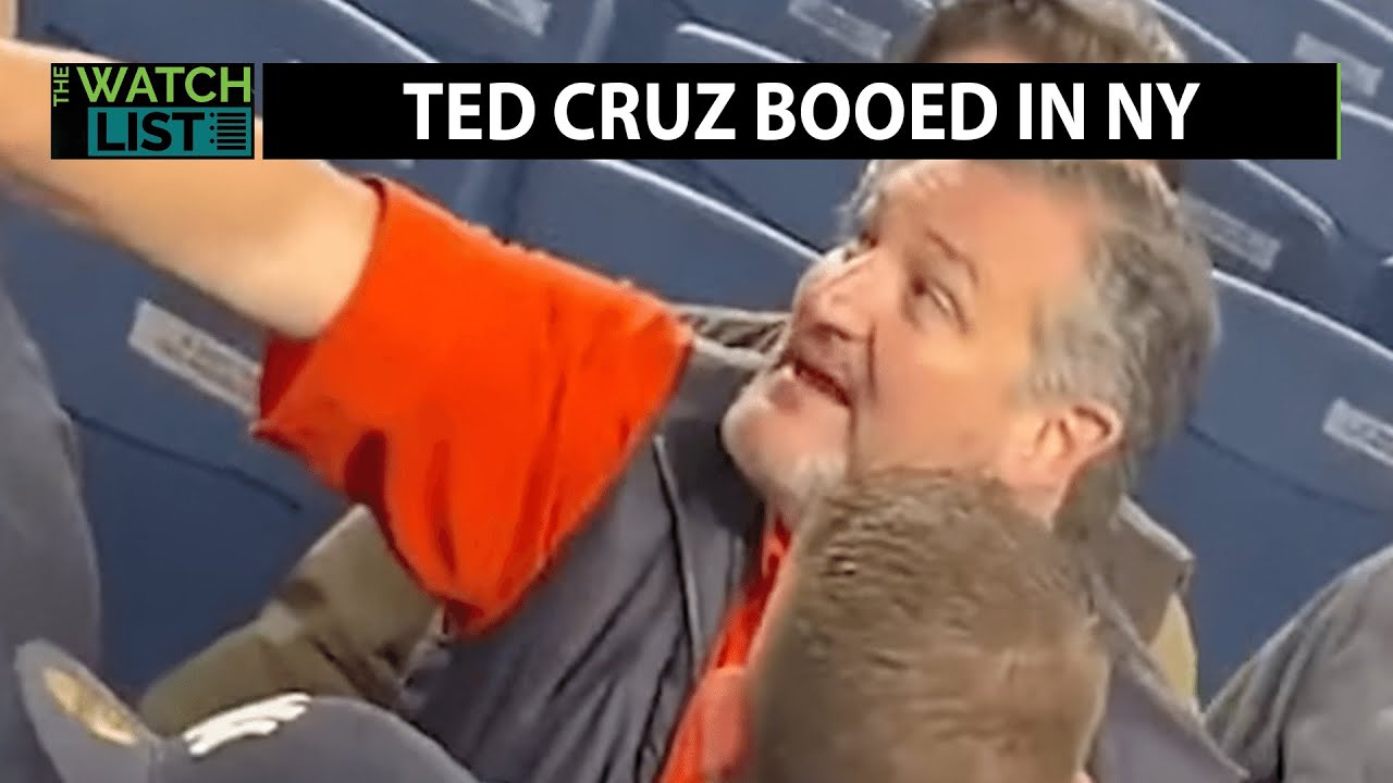 Ted Cruz Gets A Traditional New York Welcome As Citizens Boo Him - YouTube