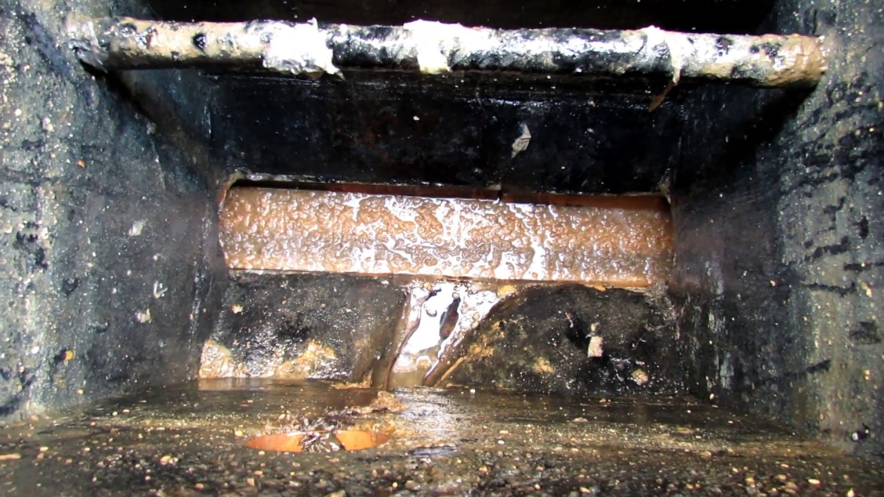 Blocked Drain Drain Rodding Drain Unblocking 109 - YouTube
