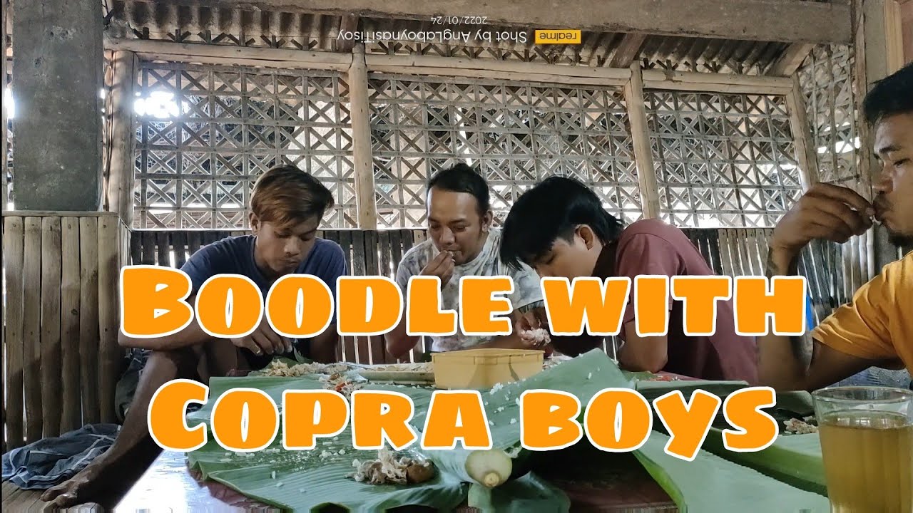 Boodle fight with Copra boys - YouTube