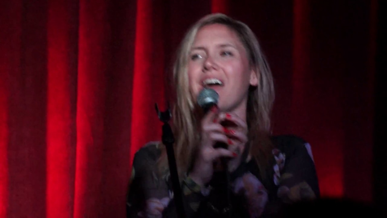 Betty Fox Band - Green Light - The Hideaway Cafe Aug. 2018 (Mix) - YouTube