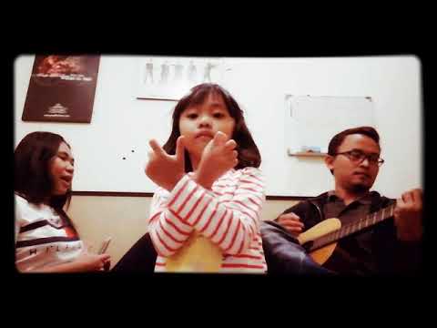 Viraaal Lagi syantik anak kecil jogetnya asyik banget