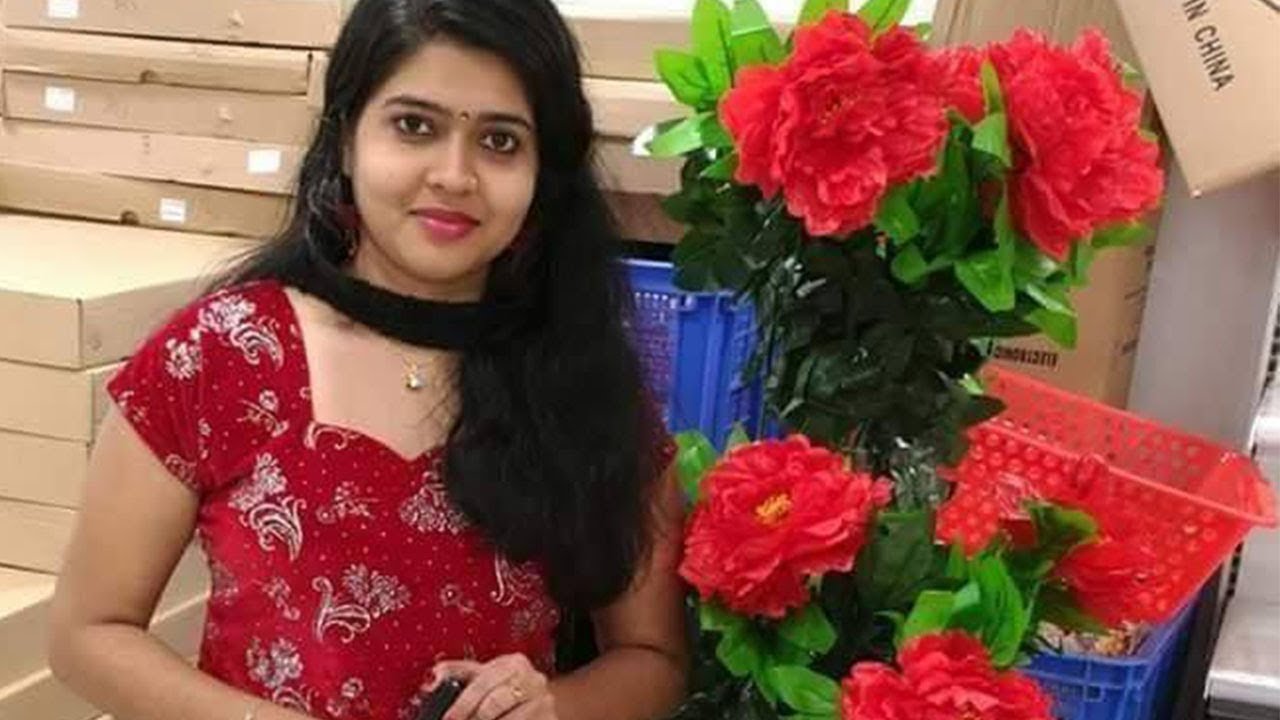 വിശേഷങ്ങൾ പങ്കു വെച്ച് അർച്ചന നായർ .Archana Krishna Nair on Live - YouTube