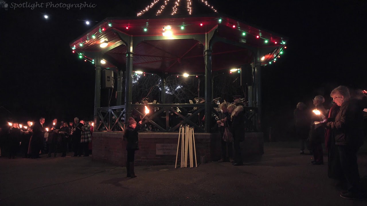 Halstead Torchlight Procession - YouTube