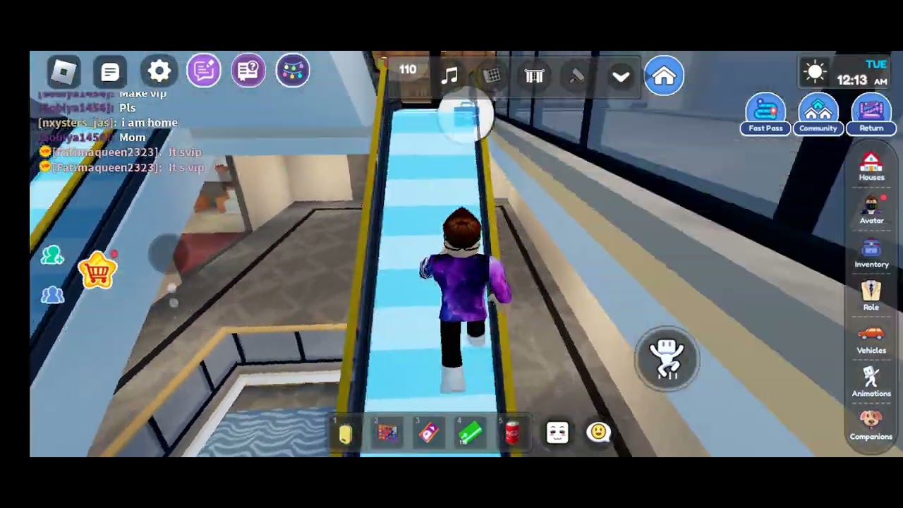 playing Livetopia ROBLOX - YouTube