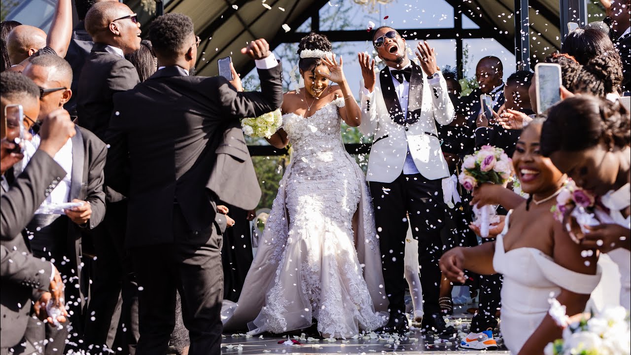 Hudivha and Awe wedding highlights - YouTube