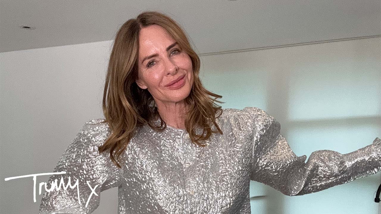 OOTD: How To Crop A Shirt At Home | Fashion Haul | Trinny - YouTube