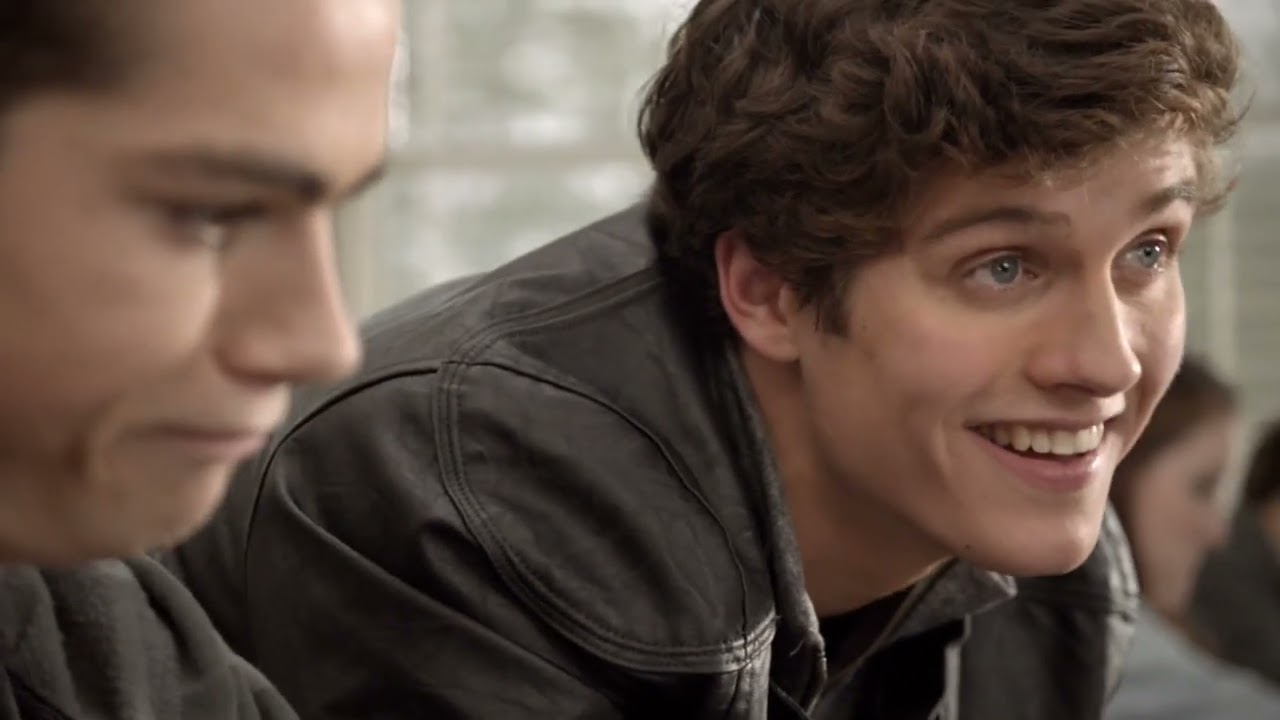 hot and badass isaac lahey scenes (season 2) - YouTube
