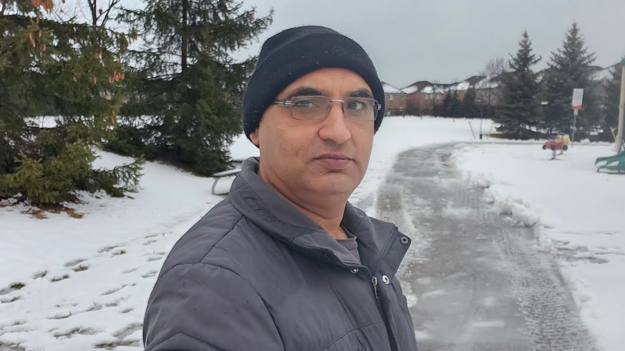 Heavy Snow Storm Toronto 10-25 cm snow - YouTube