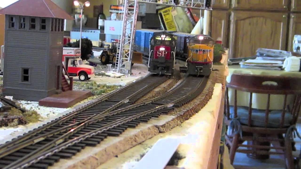 HO Scale Southern Pacific Model Railroad - YouTube