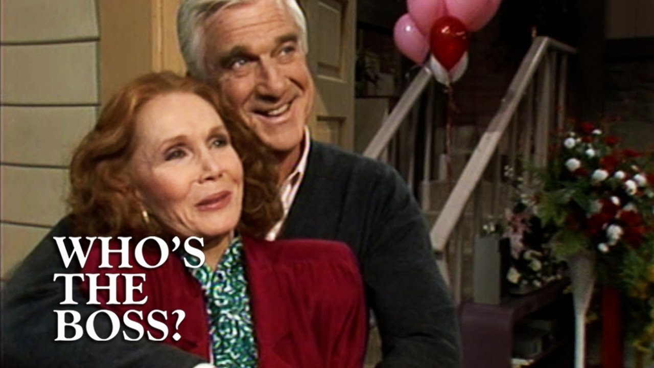 Mona Gets Engaged! | Who's The Boss? - YouTube