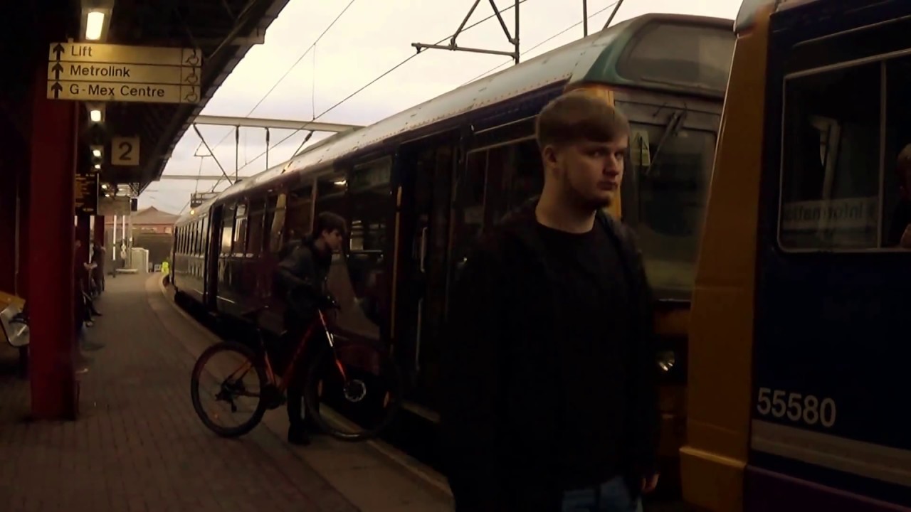 northern railway Pacer class 142044 arriving at Deansgate (formerly ...