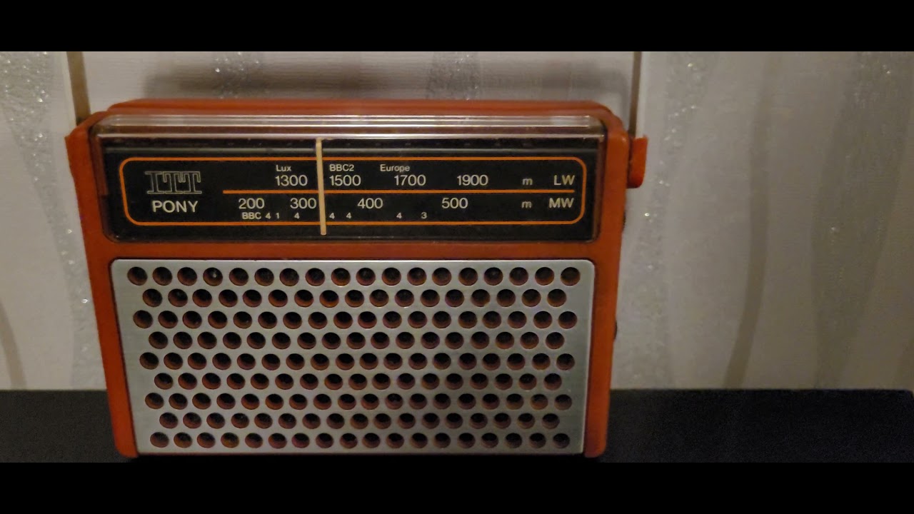 ITT pony radio 1974/75 - YouTube