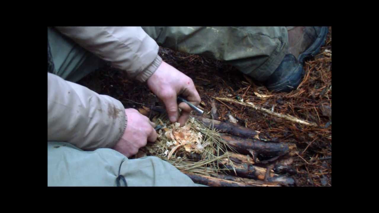 Tarp Shelter and Fire In Rainy Conditions - YouTube