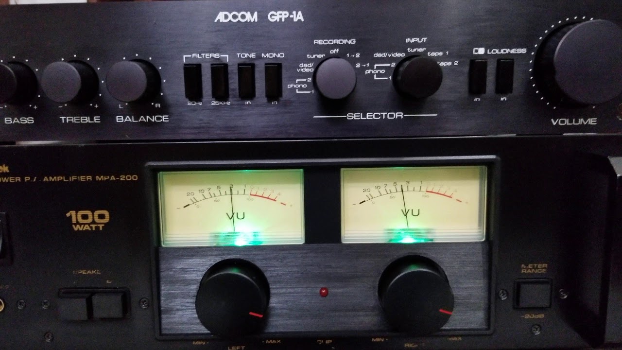 CD CYRUS dAD3 + Pre ADCOM GFP-1A + Power RadioShack 700MPA-200 ...