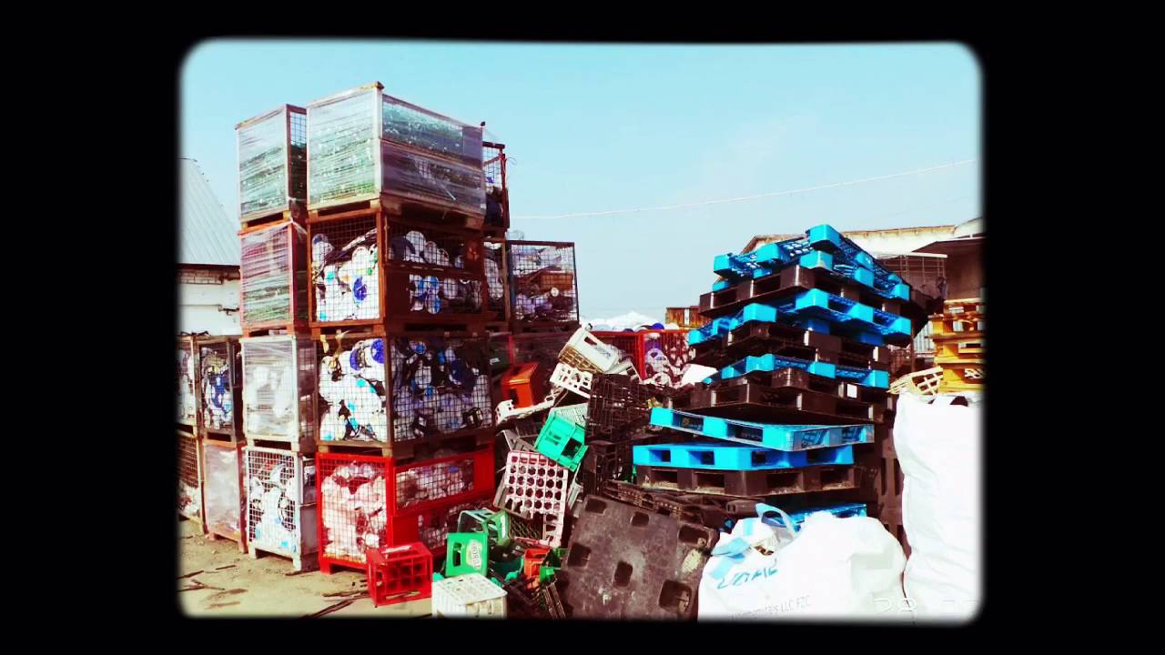 Reciclare deseuri plastic - YouTube