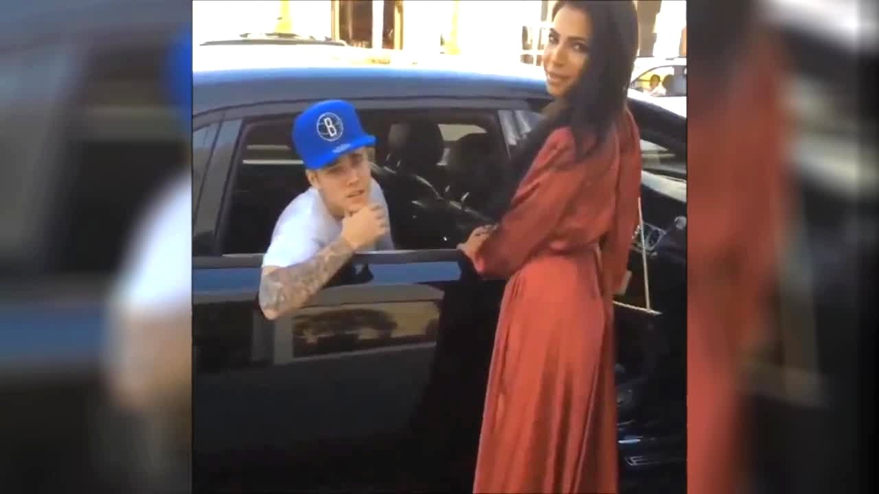 Justin Bieber and Princess Jasmine on The Street Los Angeles - YouTube