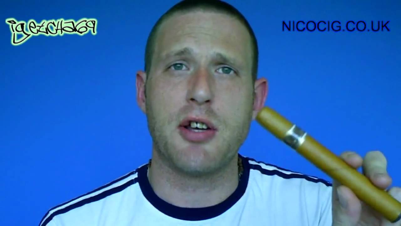 REVIEW OF THE RUYAN E-GAR ELECTRONIC CIGAR - YouTube