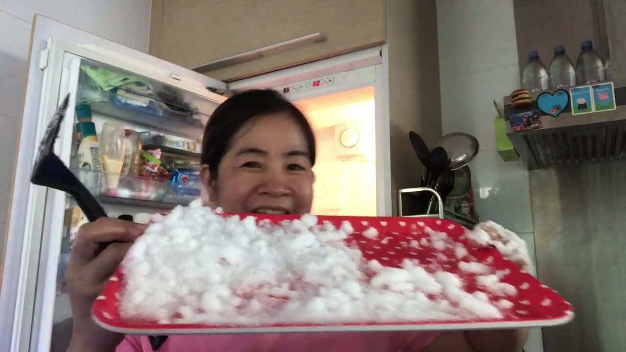 😂Snow in the refrigerator😂 - YouTube