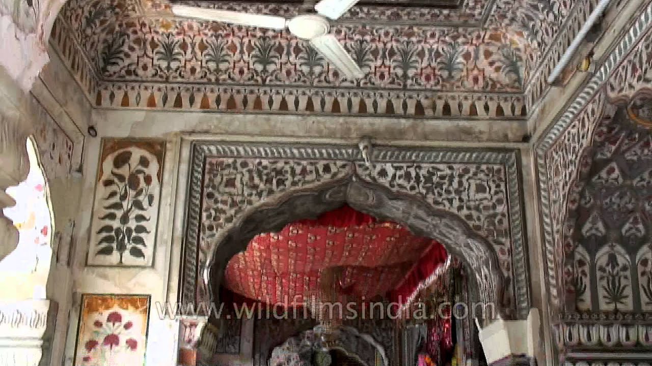 Interior of Shri Guru Ram Rai Darbar sahib of Dehradun - YouTube