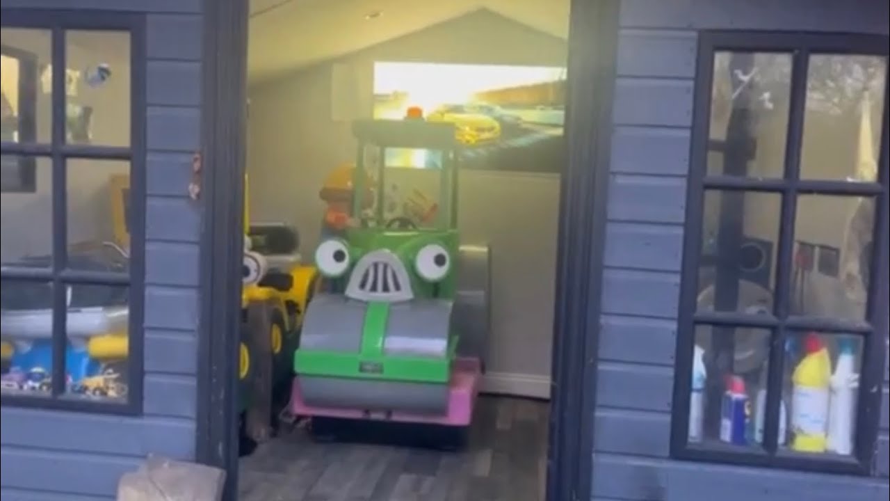 3 rides on Bob (with a fail at the start) - YouTube