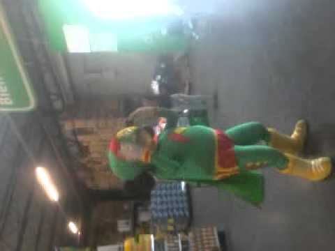 Aparece mama lucha en bodega duarte