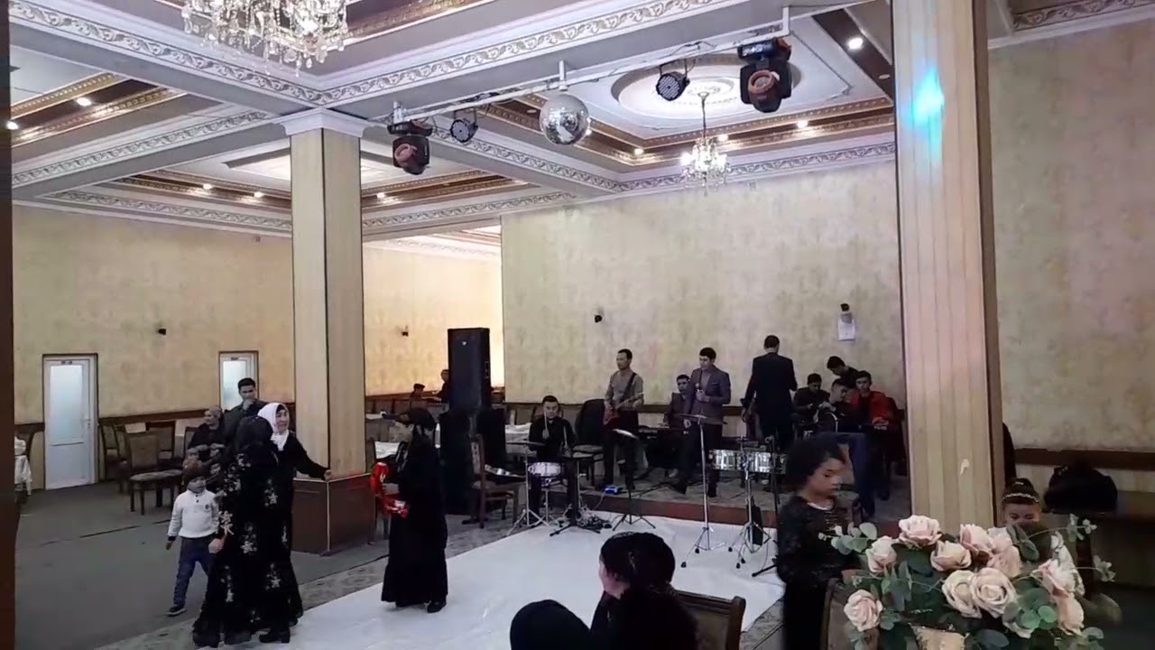 Akbarshox ''Qudalar'' (jonli ijro) 2021 - YouTube