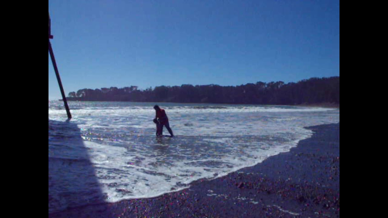 PLONING - Latin bossa nova style ,Instrumental, soprano saxophone solo ...