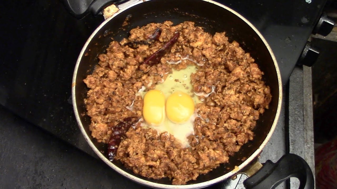 Chicken Keema Bhurji Recipe | Street Food Tv - YouTube
