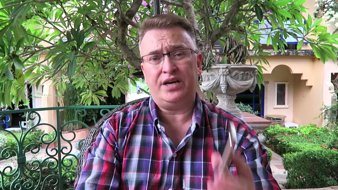 David Cavanagh Millionaire Summit Dubai 2015 - YouTube