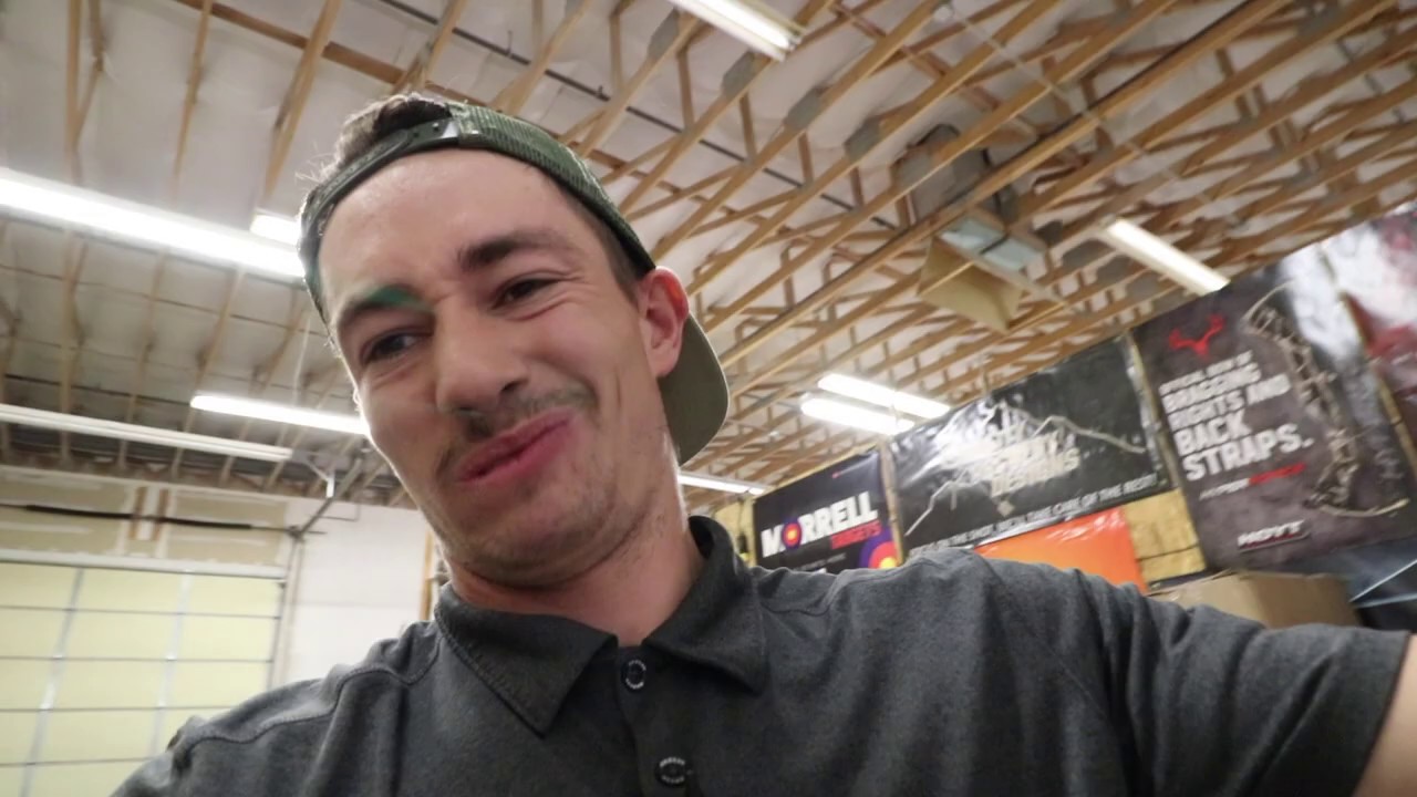 Hoyt RX4 ULTRA vs Hoyt AXIUS ULTRA - YouTube