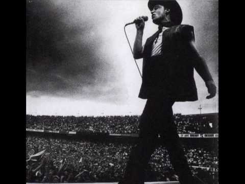 U2 Live Modena 1987 Constitution
