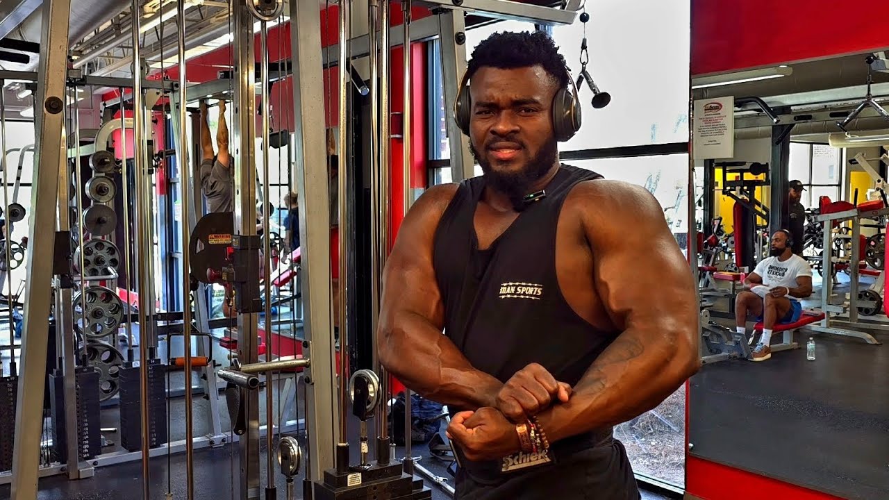 The Ultimate Guide to Training By Yourself (Get Results!)SEMI-CUT DAY 9 ...