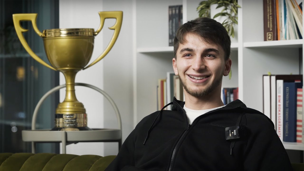 ADAM MARHIEV | ČEMPIONU SEZONA | CHAMPION INTERVIEW - YouTube